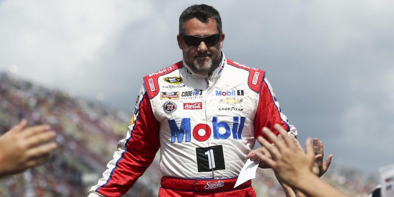 Who's Racer Tony Stewart? Wiki: Net Worth, Engaged Fiance, Married, Bio