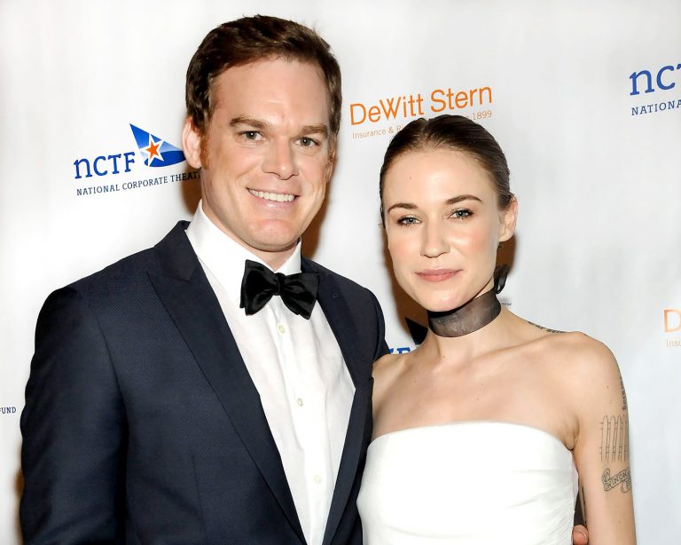 Who's Michael C. Hall's wife, writer Morgan Macgregor? Wiki: age ...