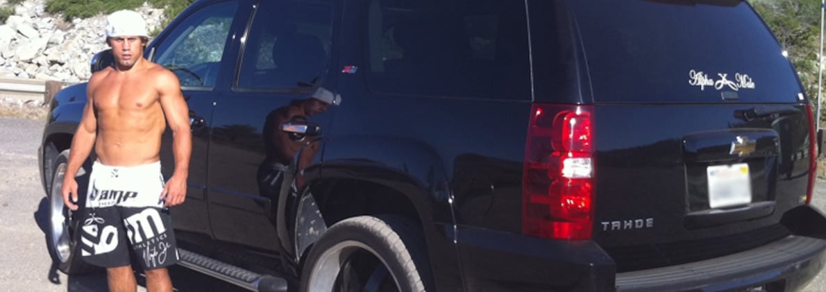 Who's UFC MMA fighter, Urijah Faber? Wiki: Net Worth, Wife, Married, Bio