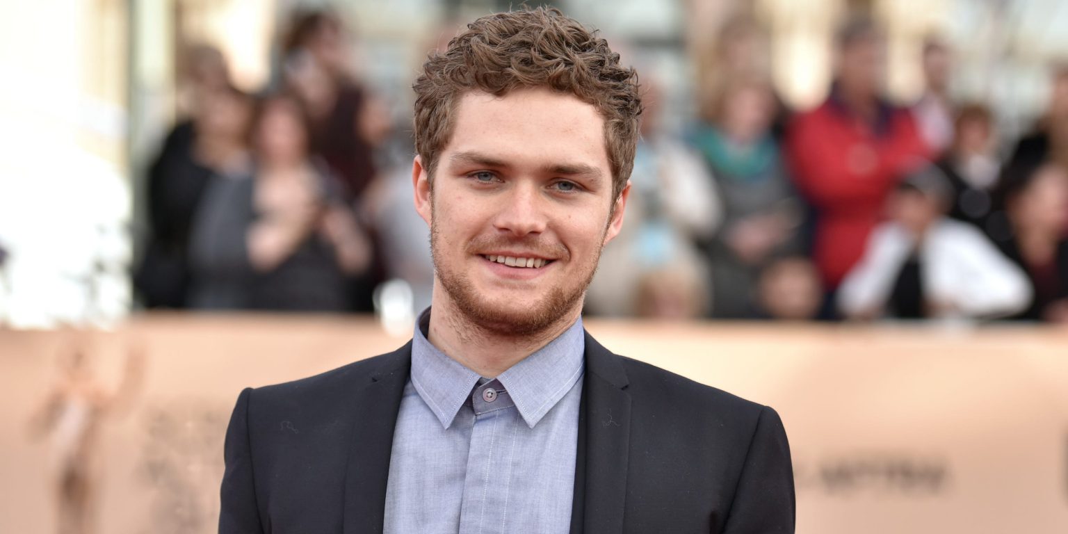 Who's Finn Jones from "Game of Thrones" as character Loras Tyrell? Wiki
