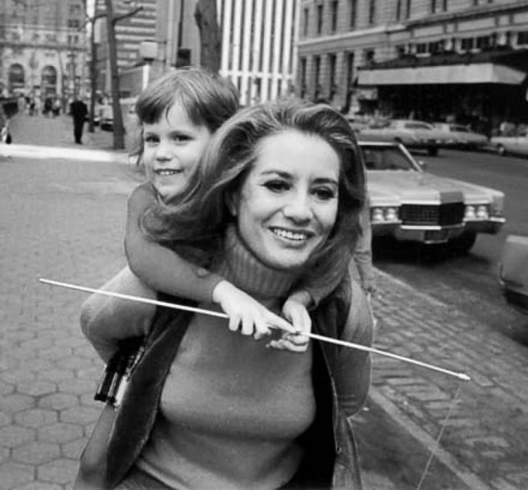 Who's Barbara Walters’ daughter Jacqueline Dena Guber? Wiki: Net Worth