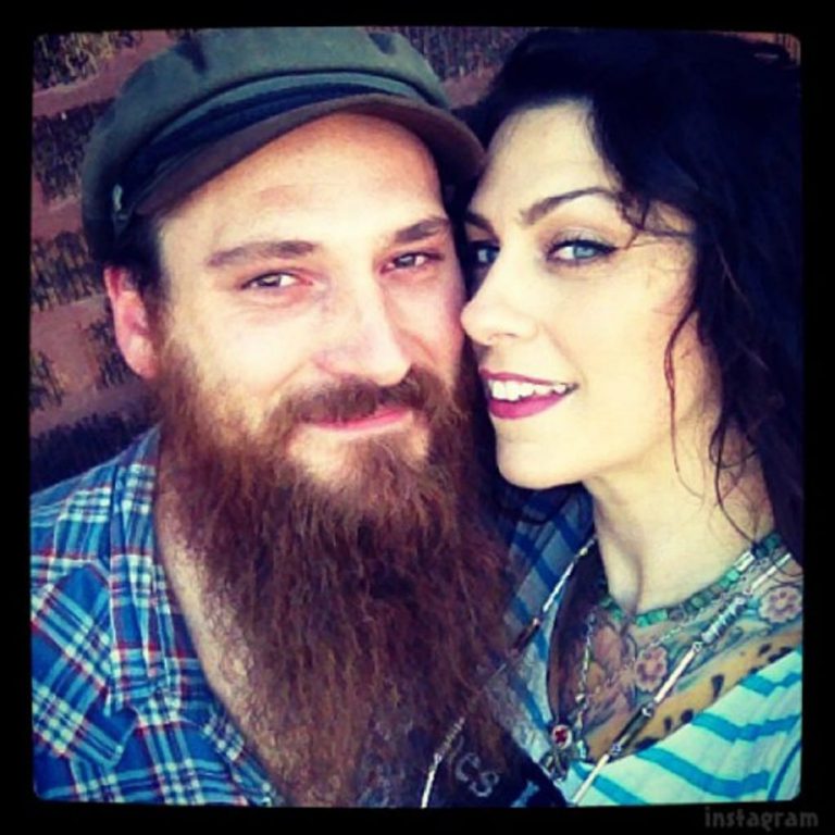 Who is Danielle Colby? Is she married? Bio: Net Worth, Children, Husband