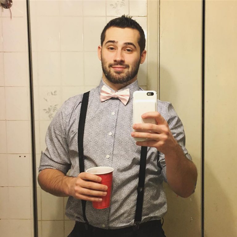 Who is comedian Joe Santagato? Bio: Net Worth, Brother, Dog, Girlfriend