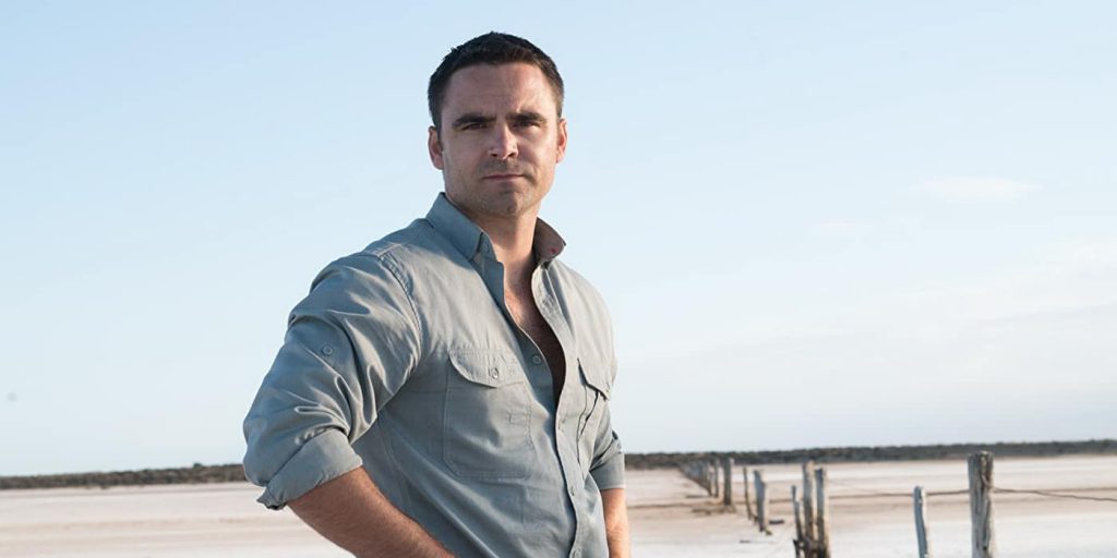 What is Dustin Clare doing now? Bio: Wife Camille Keenan, Net Worth