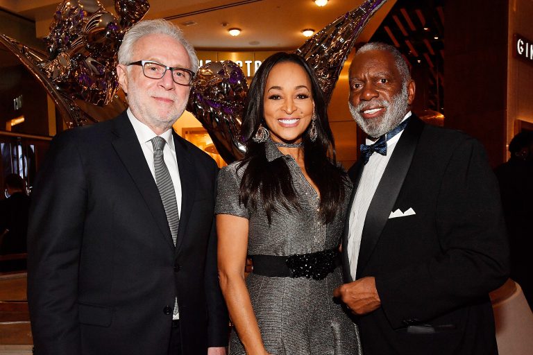 Who's Karen Huger husband Raymond Huger? Wiki: Net Worth, Age, Kids