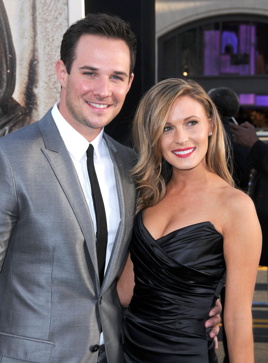 Who is actor Ryan Merriman from "Pretty Little Liars"? Bio: Wife, Net Worth