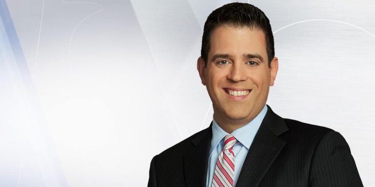 Matt Noyes (NECN & NBC10) Wiki Bio, age, divorce, cancer, baby, salary ...