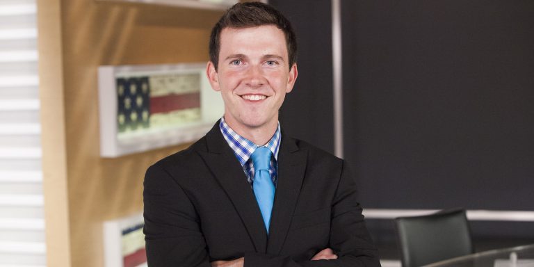Vaughn Hillyard (NBC) Wiki Biography, net worth, married. Is he gay ...