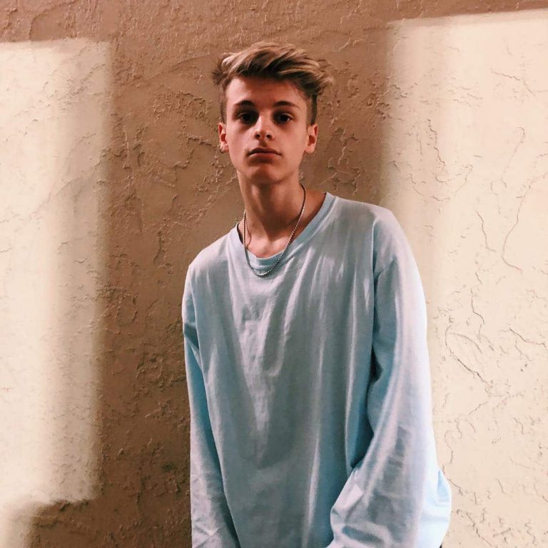 Duhitzmark (aka Mark Thomas) Wikipedia, Biography, Age, Family, Height ...