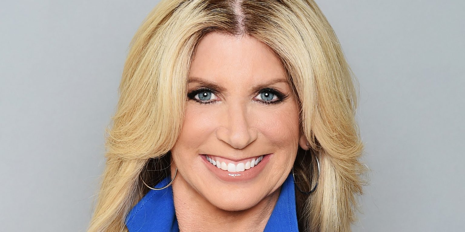 How old is Laura Okmin? Wiki Bio, age, height, husband, salary, family ...