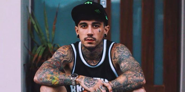 Who is Harry Main? Wiki Biography, age, height, net worth, girlfriend ...