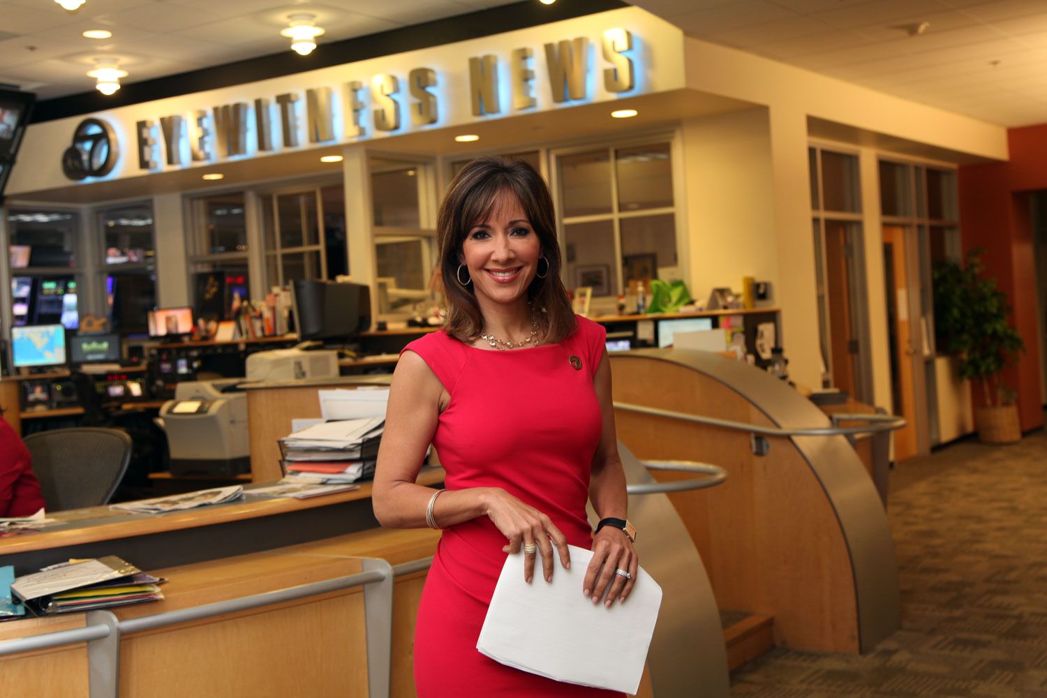 Jovana Lara (ABC 7) age, husband, measurements, daughter, WIki Bio ...