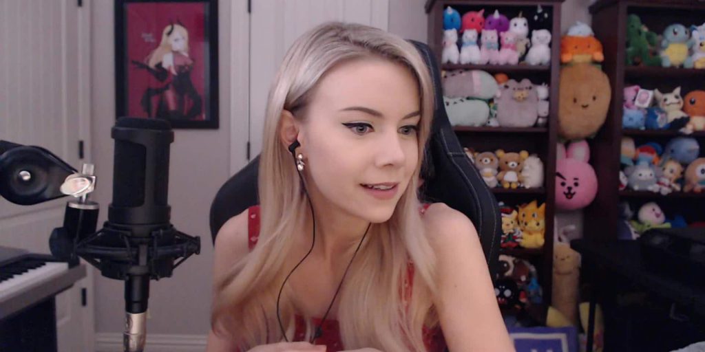 DizzyKitten's Wiki Biography, age, boyfriend, real name, family ...