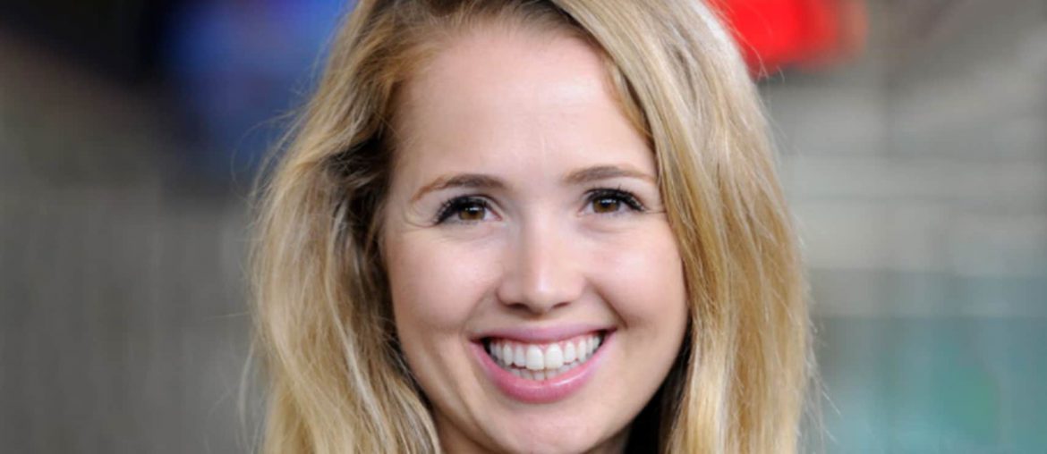 Journalists Archives - Biography Tribune