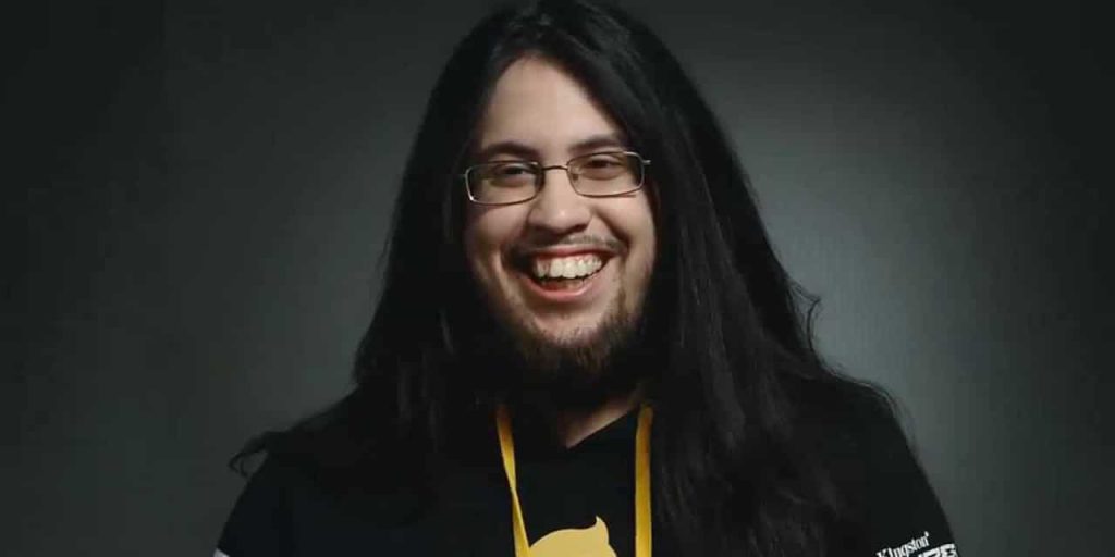 Imaqtpie married his girlfriend Lisha Wei. Her Wiki Bio, age, wedding ...