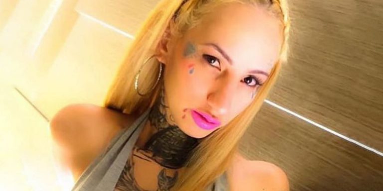 Who REALLY is Kat Stacks? Wiki Biography, age, boyfriend, net worth ...