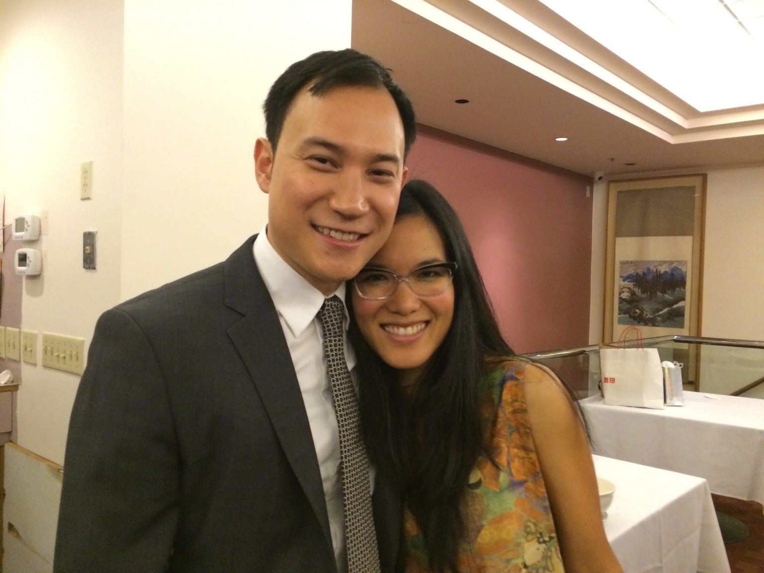 Who REALLY is Ali Wong's husband? Justin Hakuta Wikipedia, Biography ...