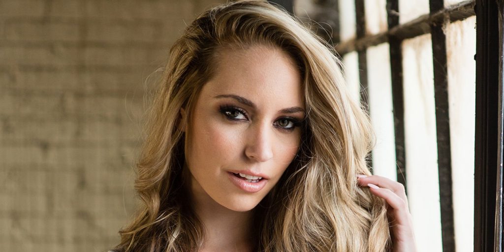 Who REALLY is Sydney Maler? Wiki Biography, age, boyfriend - Biography ...