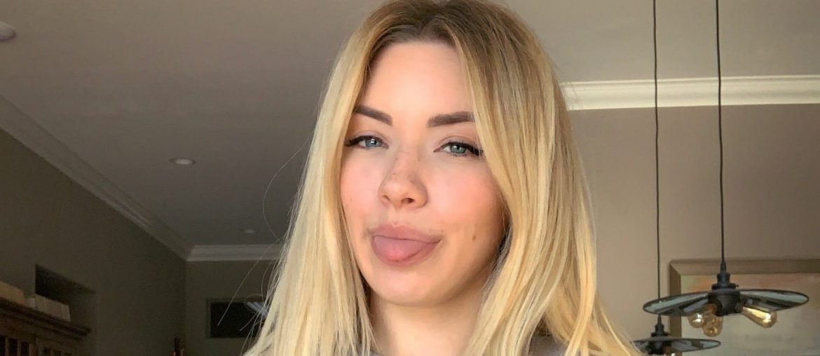 Biography Tribune - Wiki Of Famous Actors, Athletes, Businesspersons ...