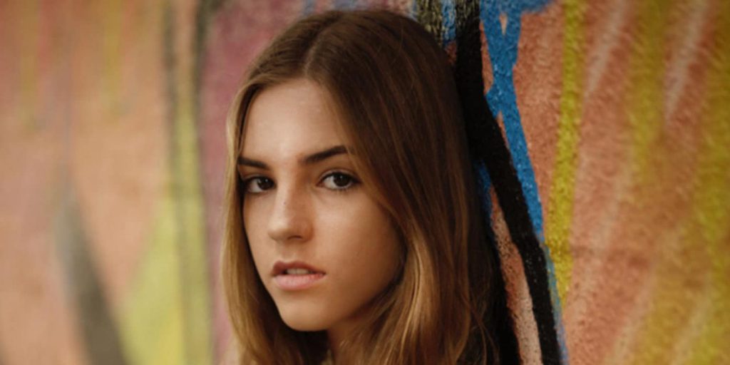 Emily Feld's Wiki Biography, age, height, boyfriend, net worth ...