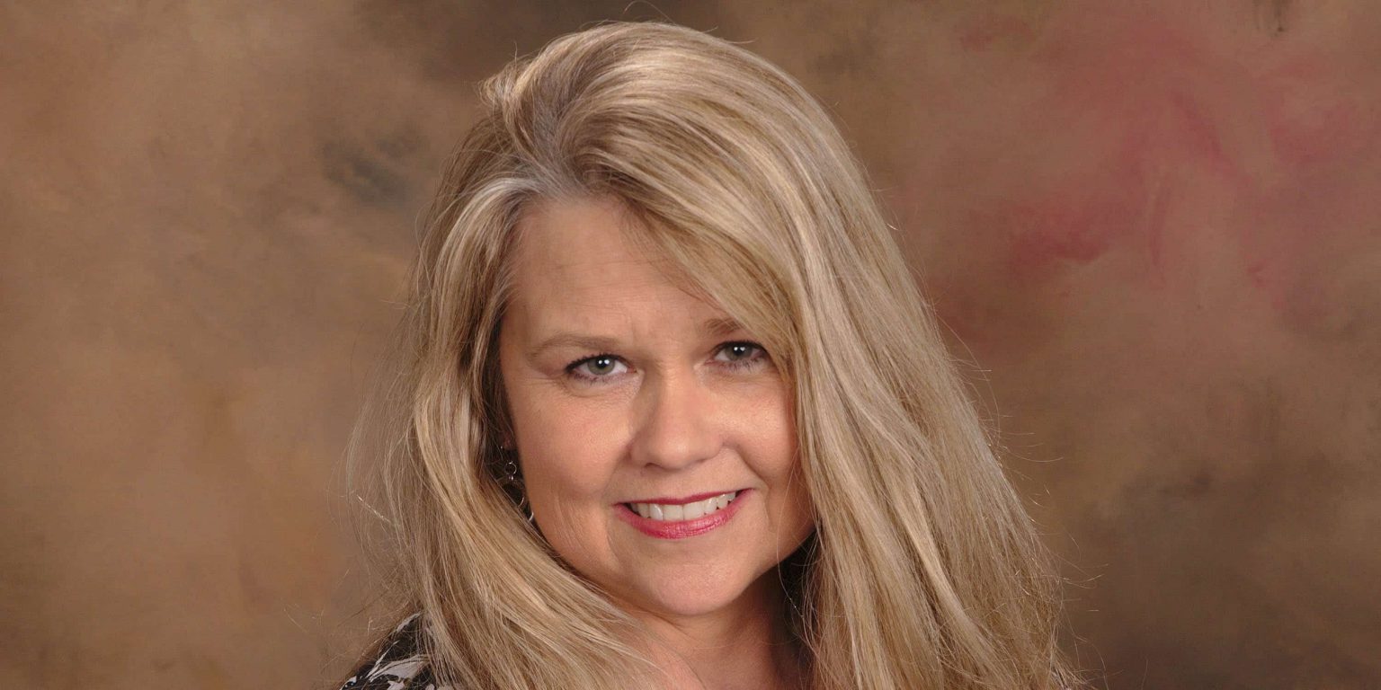 Debbie Higgins Wiki Biography. Who is Dr. Phil’s first ex-wife ...