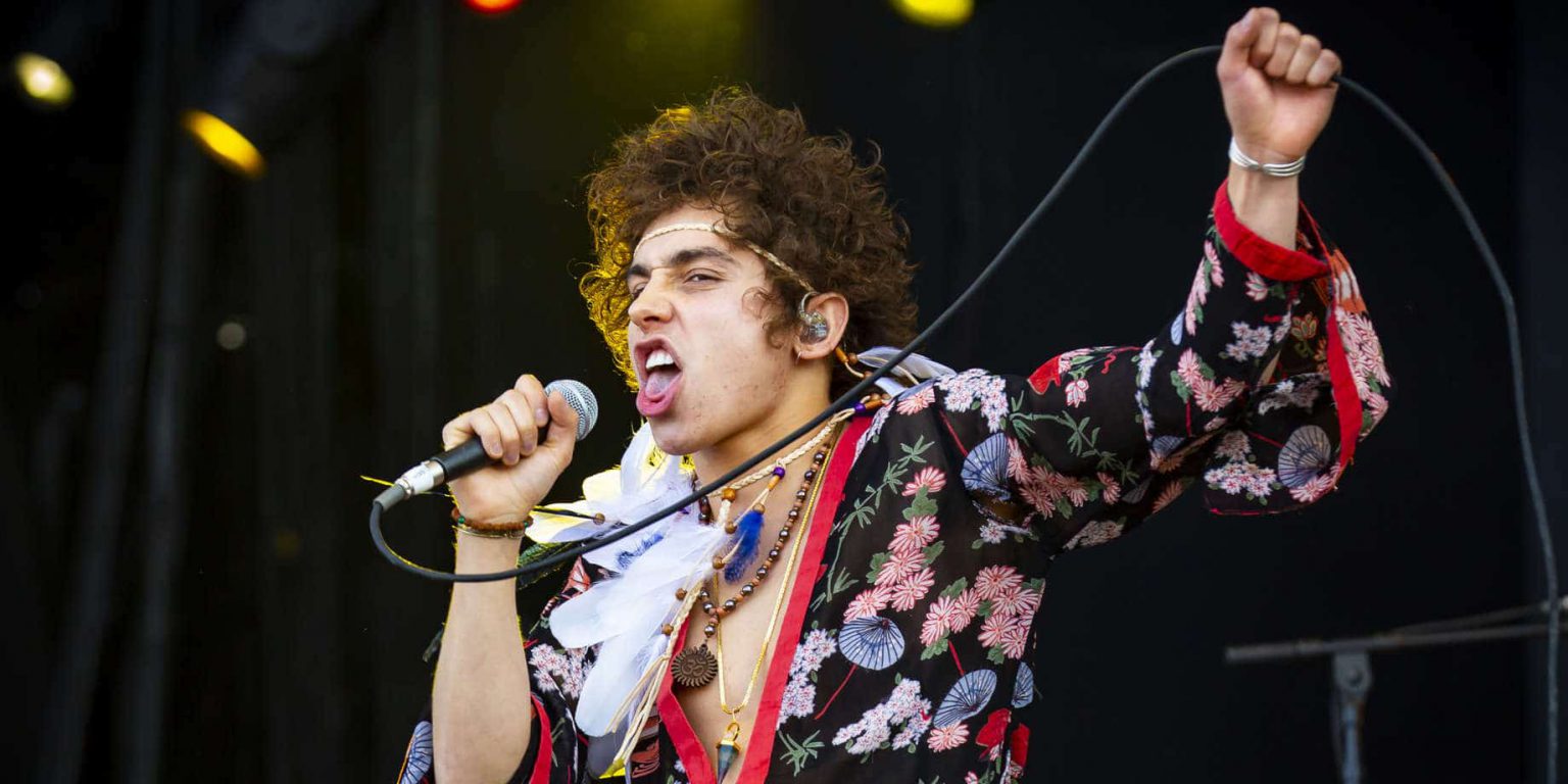Josh Kiszka's age, height, ethnicity, gay, net worth, Wiki Bio ...