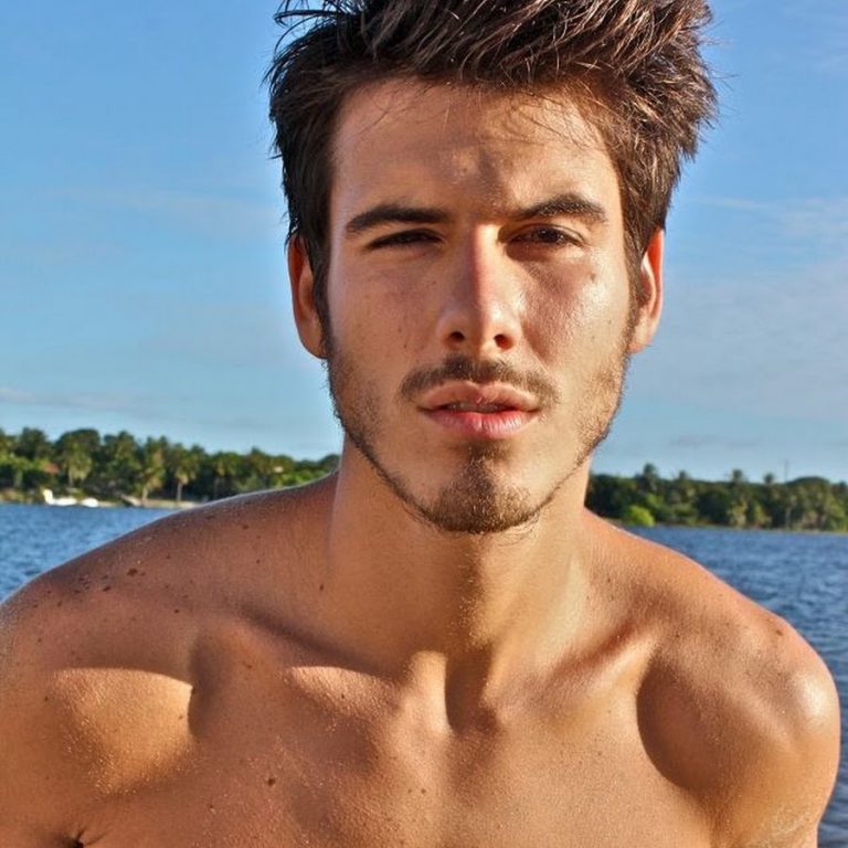Lucas Bernardini (model) Wiki Biography, age, girlfriend, gay, facts ...