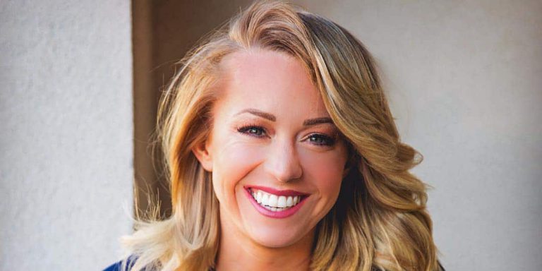 Kelsey Wingert Wiki Biography, husband, net worth, family, kids ...