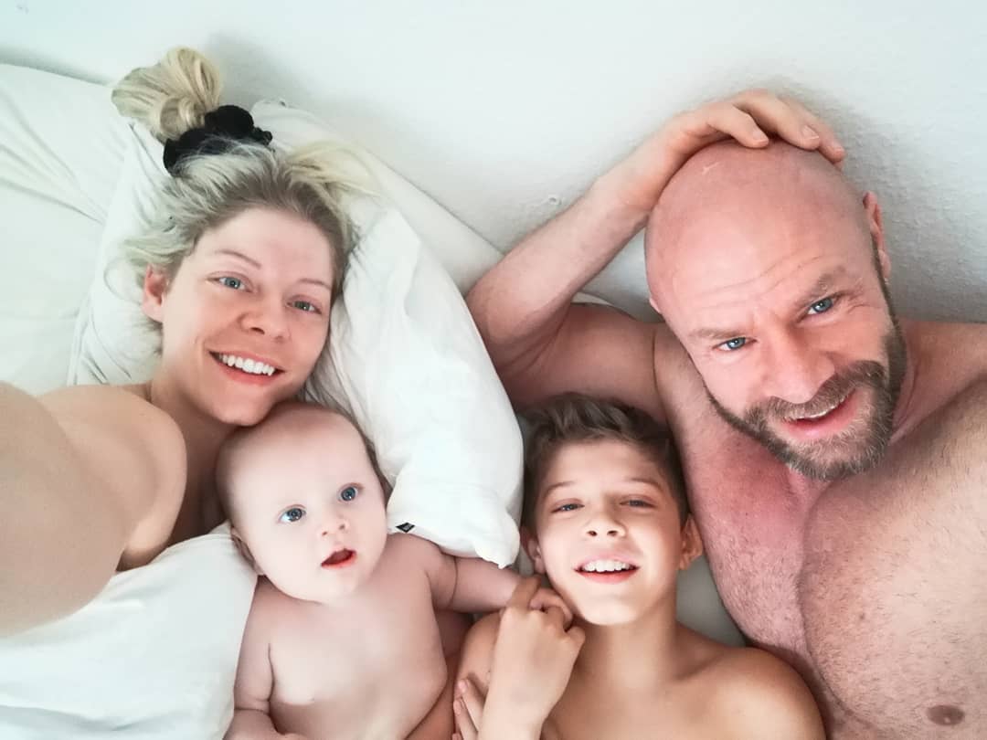 Mia Sand's Wiki, age, height, pregnant, husband, children, Bio ...