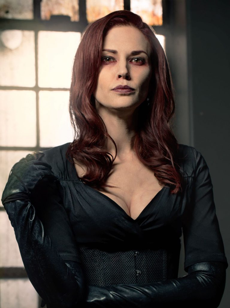 Who is Laura Mennell? wiki biography, measurements, husband - Biography ...