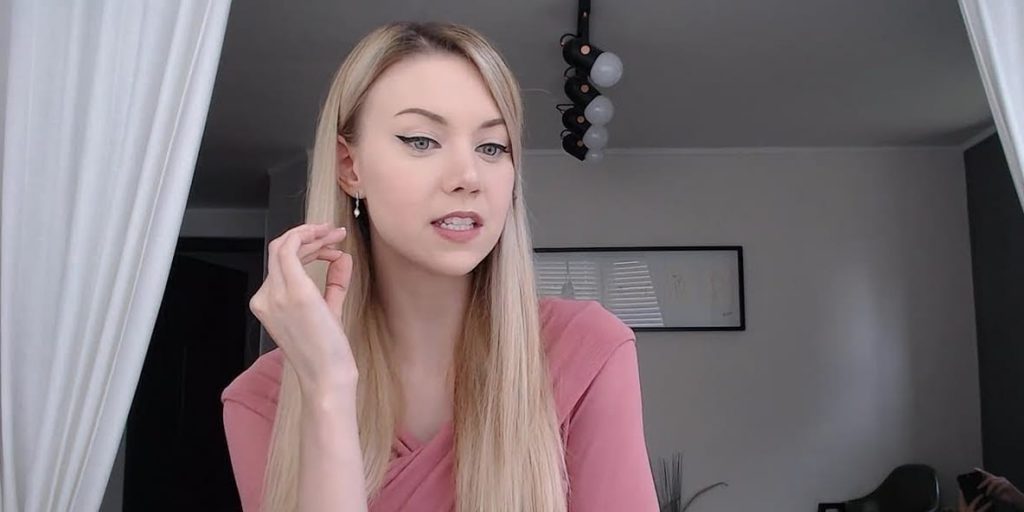 DizzyKitten’s Wiki, age, boyfriend, real name, measurements - Biography ...