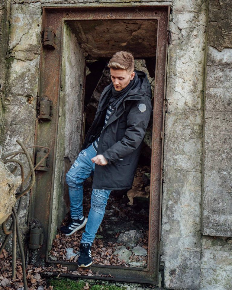 Who is Exploring with Josh? Wikipedia, Biography, Age, Family, Height ...