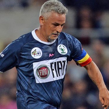 The Life and Career of Roberto Baggio: Age, Siblings, Height ...