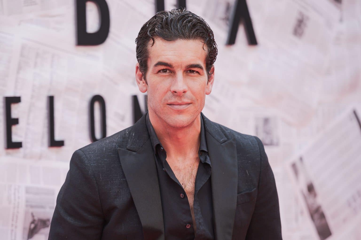 Mario Casas: The Spanish Heartthrob Who Conquered Netflix - Biography ...