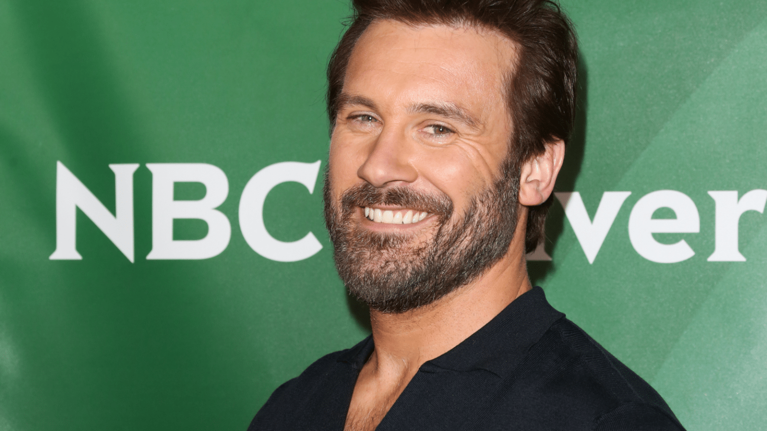 Why did Clive Standen leave Vikings? His Age, Height, Wife - Biography ...