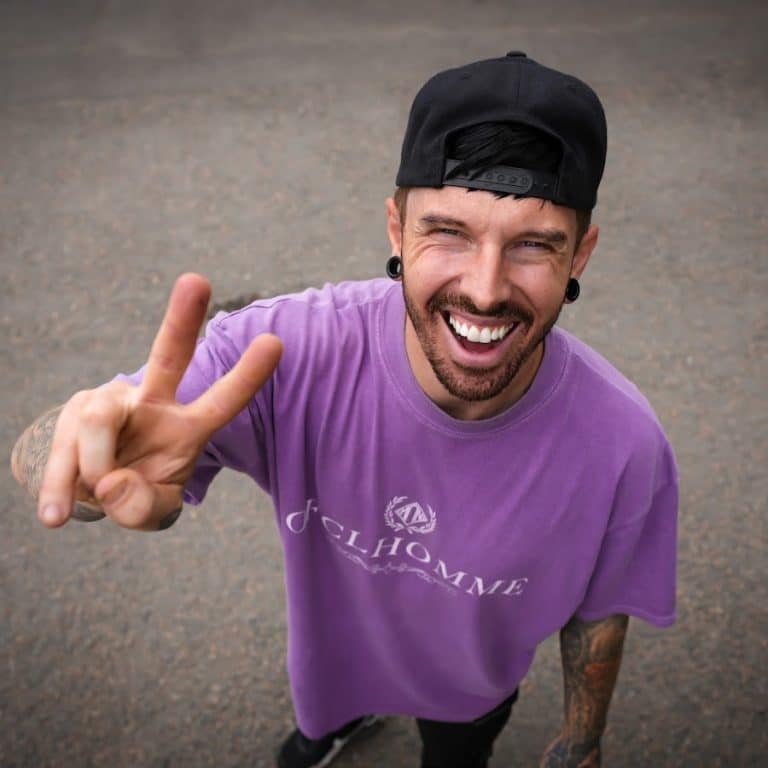 Who Is The YouTuber Mat Armstrong And What Is His Net Worth