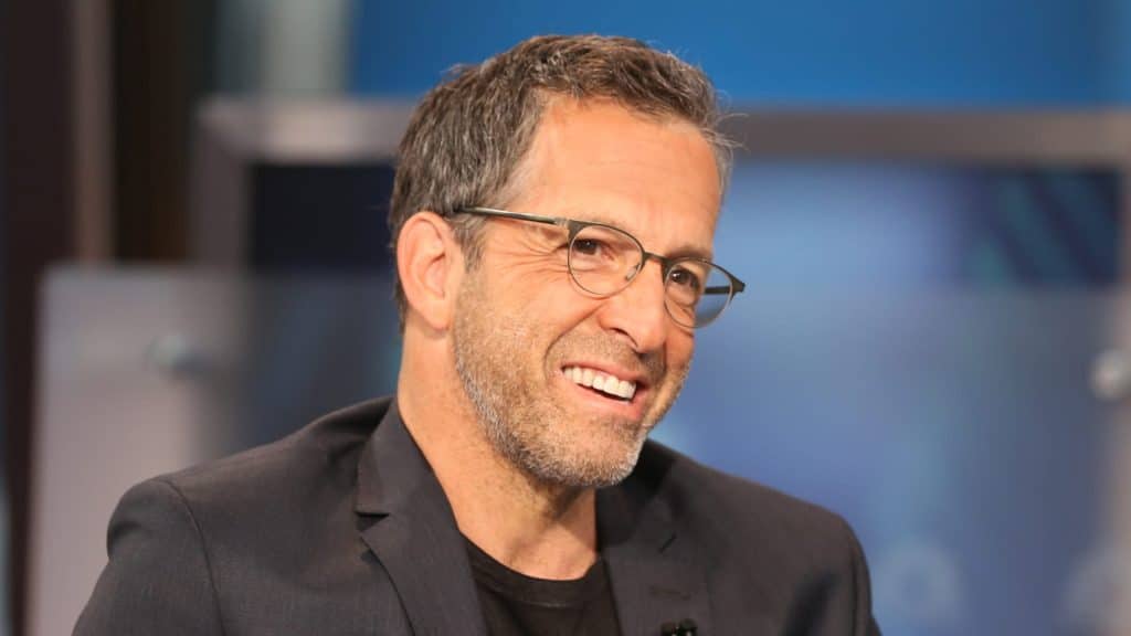 The Life and Career of Kenneth Cole: Designer, Business owner ...