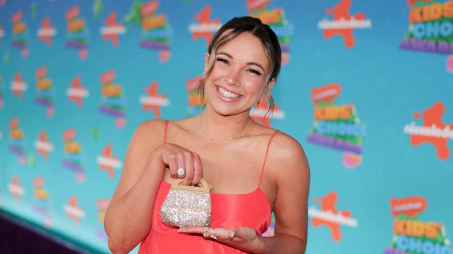 What is Pierson Wodzynski famous for? Her Age, Career, Bio - Biography ...