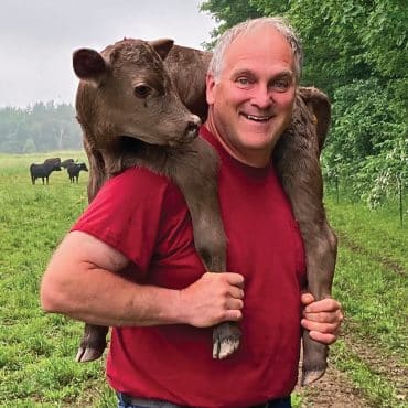 Qui est Just a Few Acres Farm ; quels sont leurs revenus et leur valeur ...