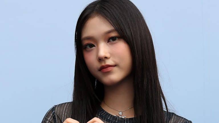 Haerin from New Jeans Group: Age, Height, Career, Boyfriend - Biography ...