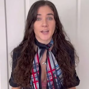 Cierra Mistt: The Flight Attendant Who Became a TikTok Sensation ...