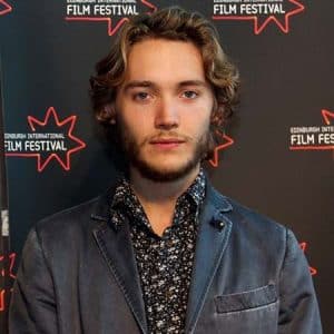 Why did Toby Regbo leave Reign? His Age, Height, Career, spouse ...