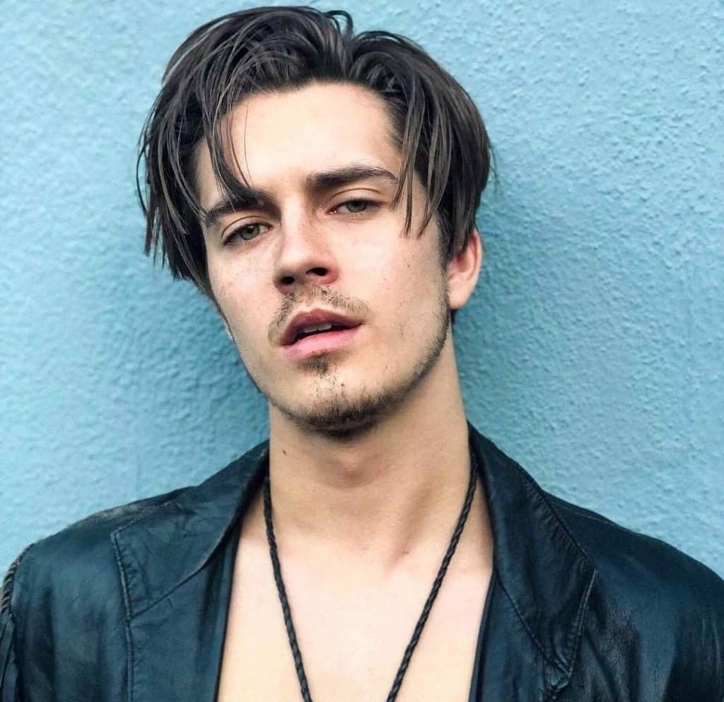 Why Did Billy Unger Change His Name? His Age, Height, Family ...