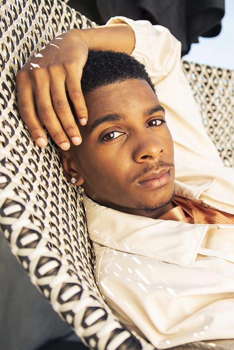 What age is Brett Grey? Wikipedia, Biography, Age, Family, Height, Net ...