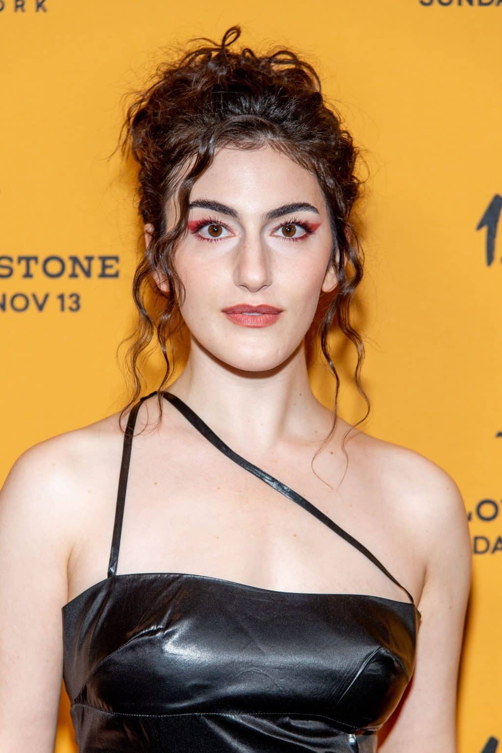 What Movies Has Lilli Kay Been In? Her Age, Height, Boyfriend ...